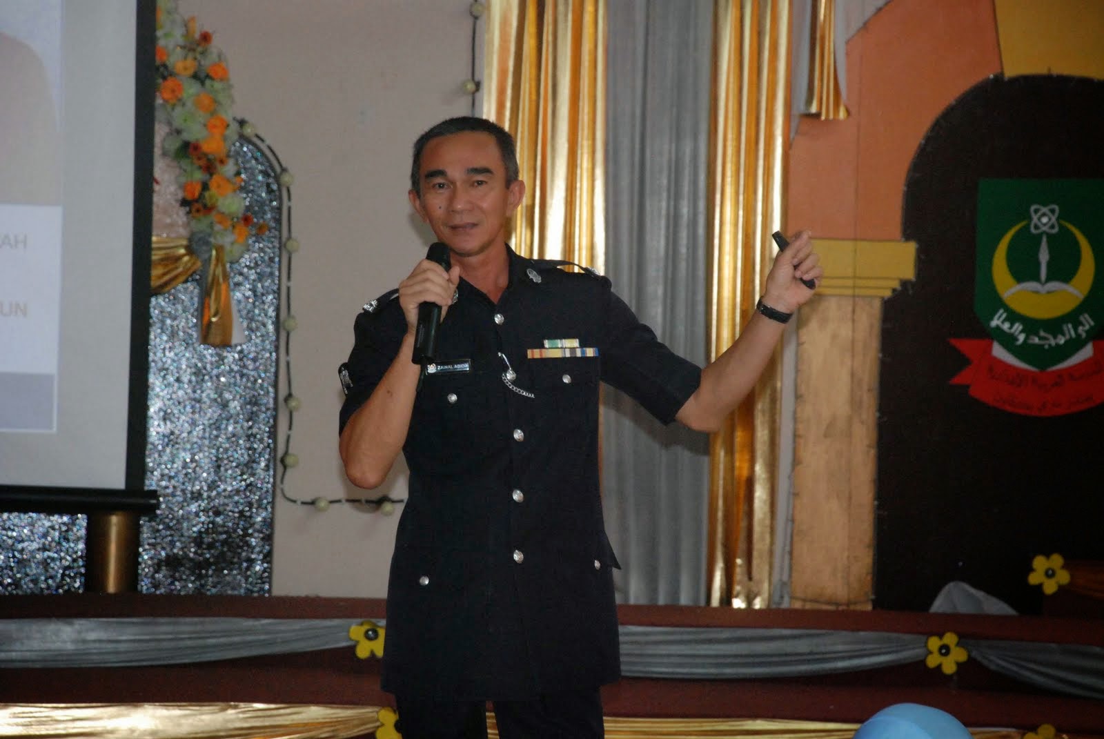 Ceramah Polis ‘Disiplin dan Hukuman’