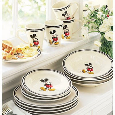 Anything under the sun: Disney Kitchen Accessories