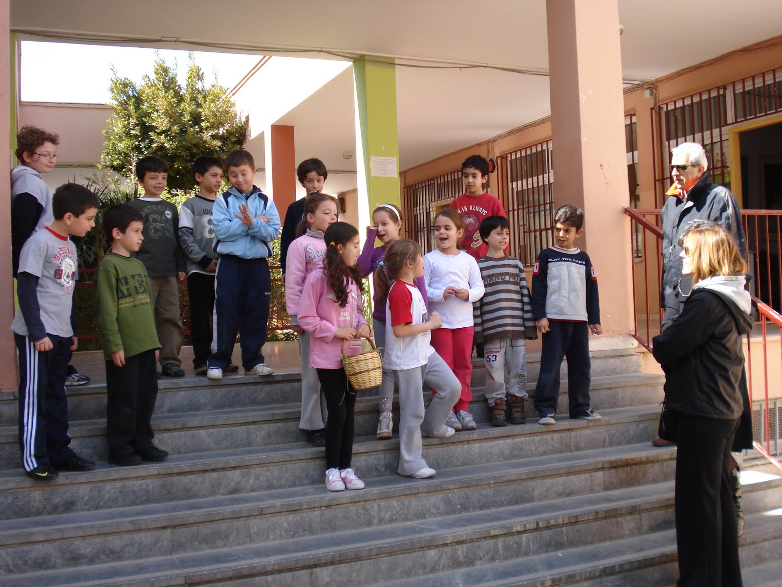 3ο Δημοτικό Σχολείο Ζωγράφου: Κάλαντα του Λαζάρου