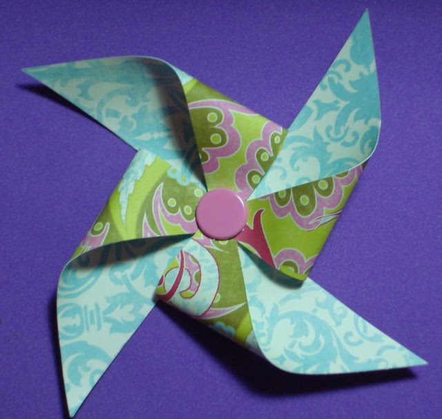 Daily Grace Creations: Pinwheel Card