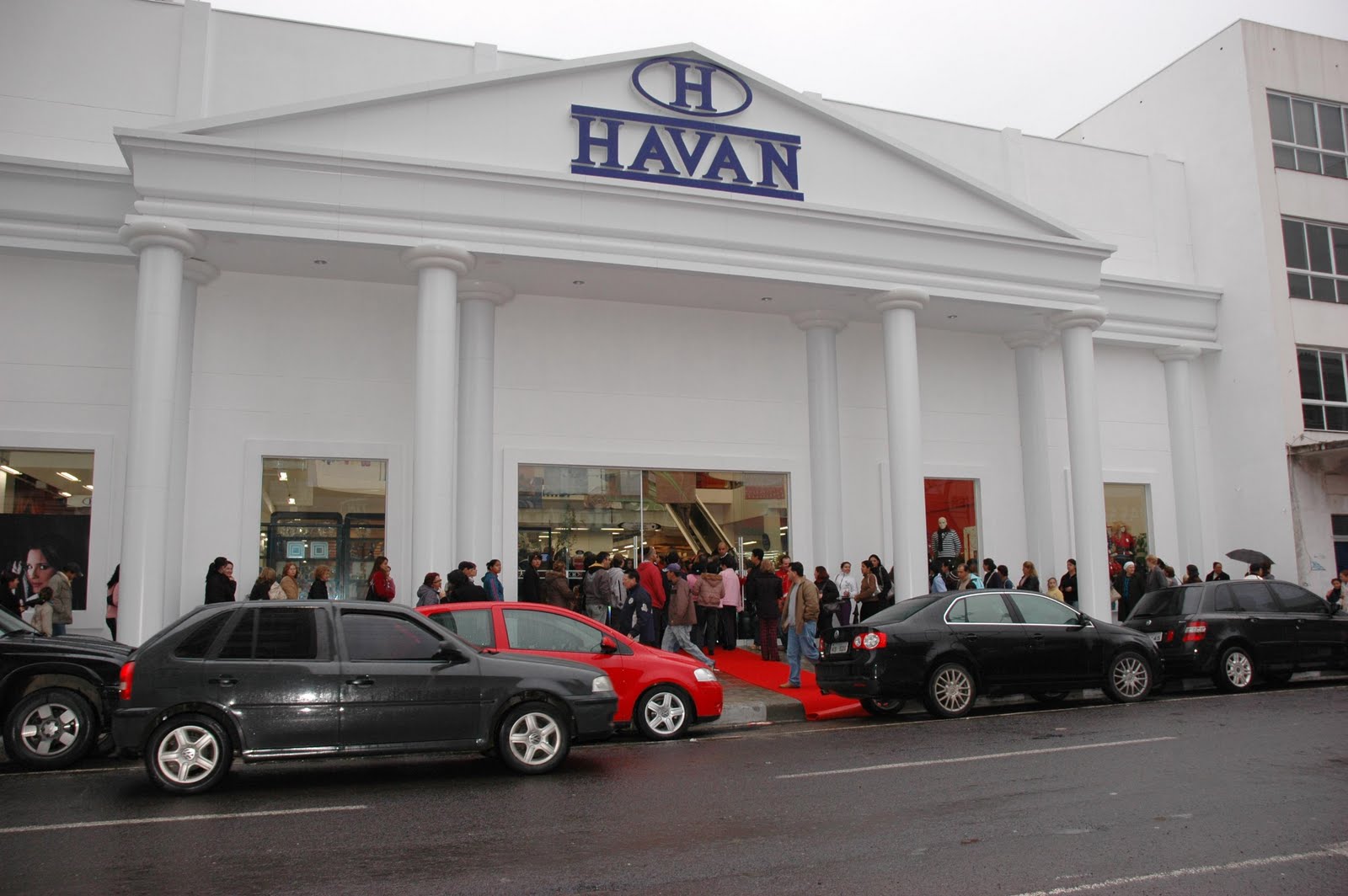 REVISTA EXPRESSIVA: Havan vende 60% a mais neste Natal