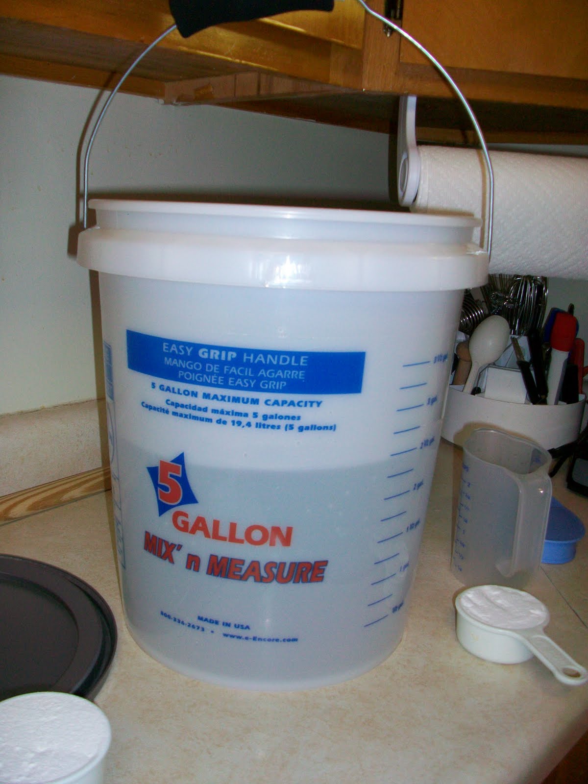 The Albrecht Squad: Homemade Laundry Detergent