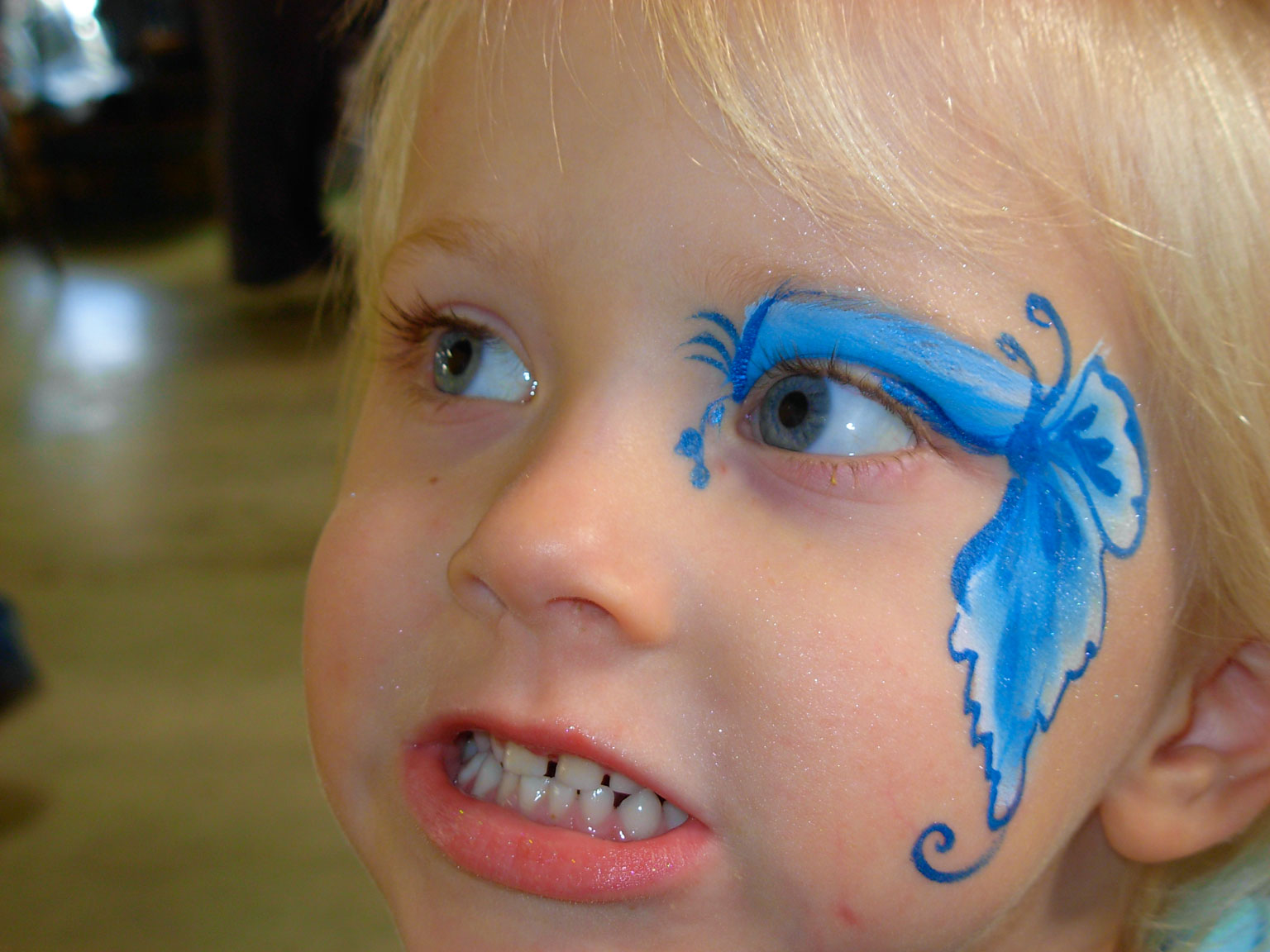 Cloudy Chais: Face Painting