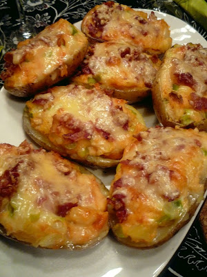 Bakpotatis fyllda med sötpotatis,lök och bacon ~ Nam Nam