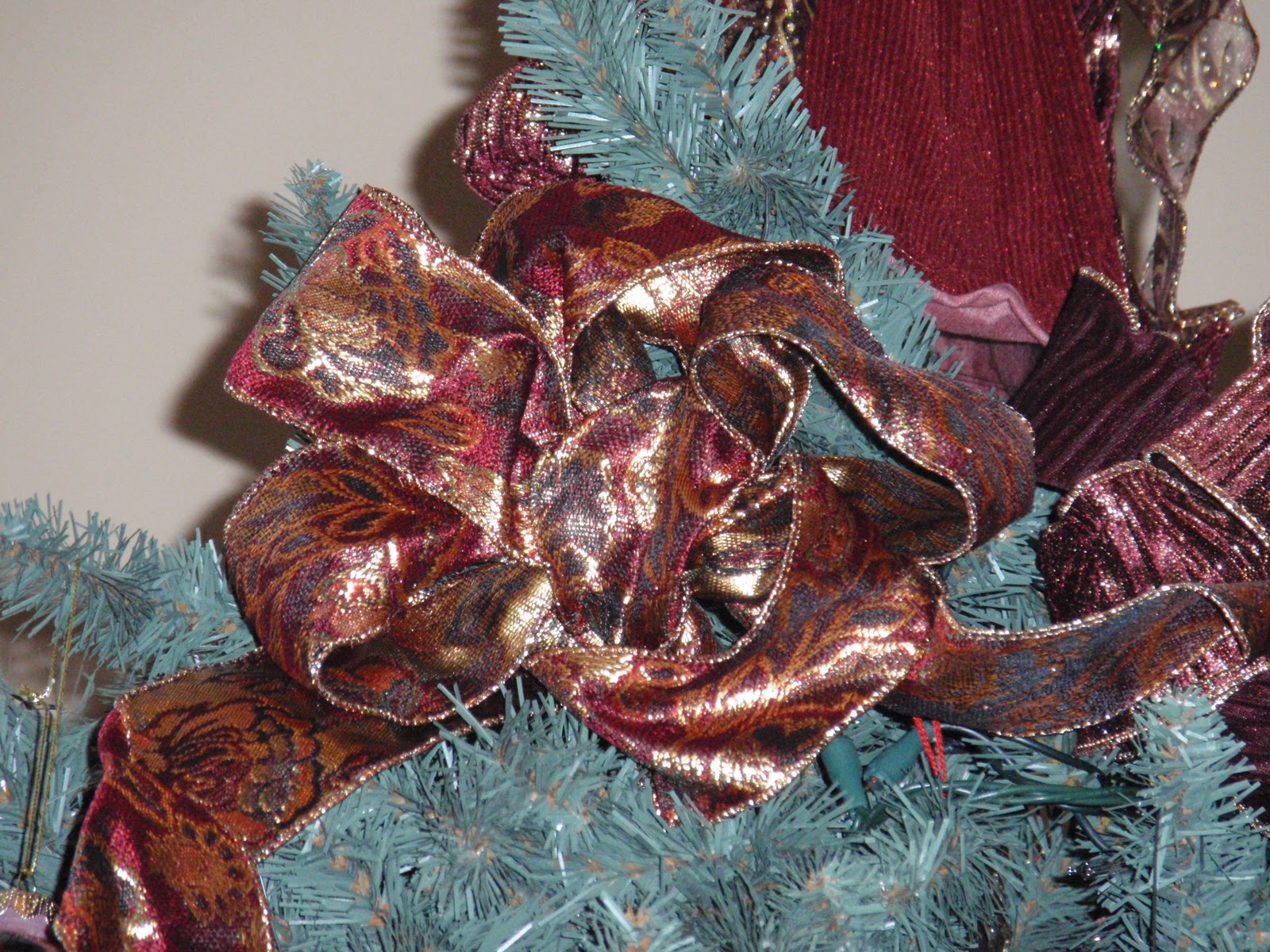 DIY by Design: Bow Tutorial