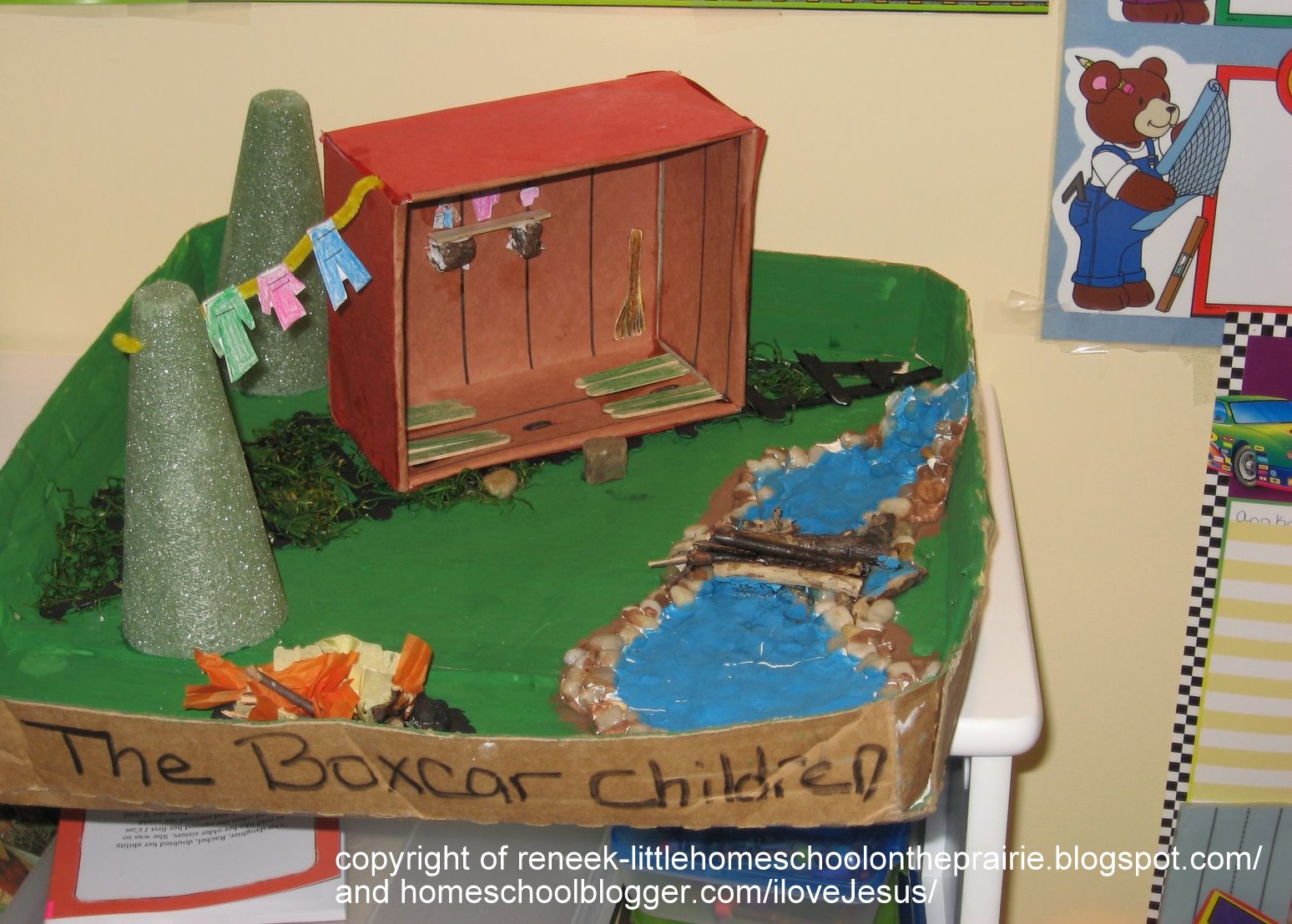 Little Homeschool on the Prairie: BoxCar Children Diorama
