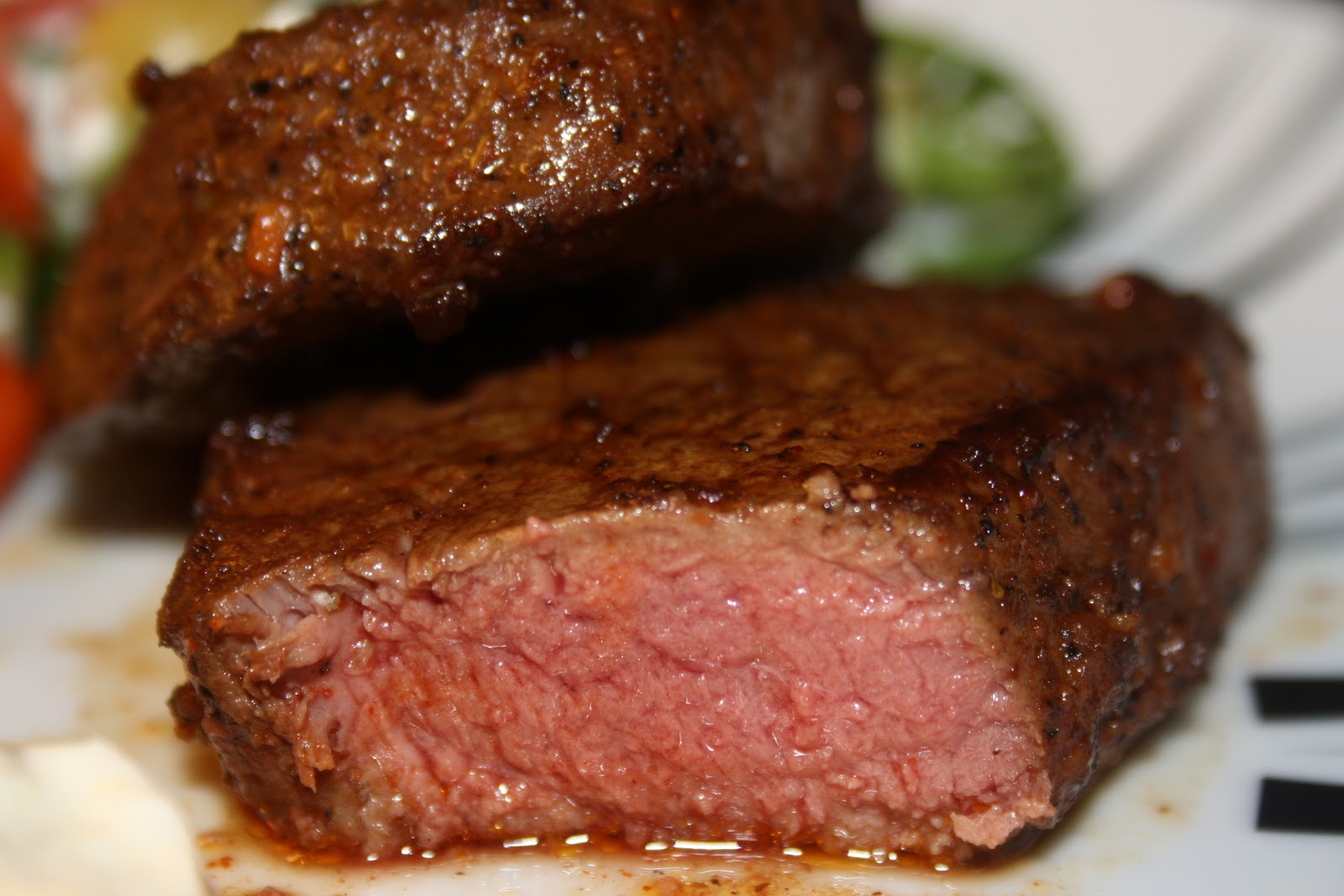 VITLÖKSMARINERAD ROSTAS MED ROTFRUKTER – Matsafari