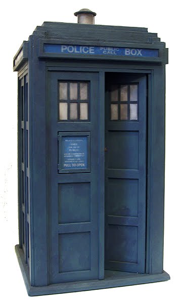 Transcendentel Musings: TARDIS signs