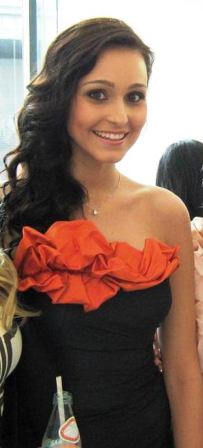 MONARCAS DEL UNIVERSO: MISS UNIVERSO 2010 - Polonia