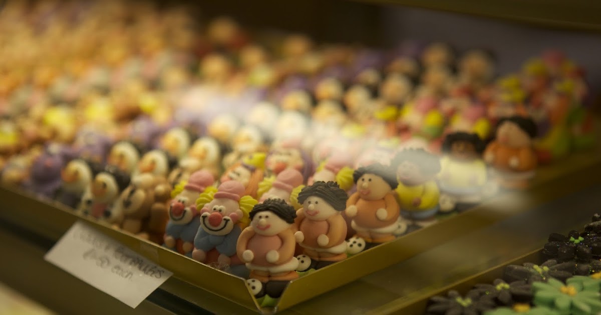 J And J Eat Their Way Around The World: The Cake Shop (Oxford, England)