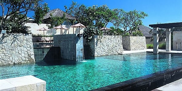 Bale Nusa Dua in Bali (Bale Resort in Bali)