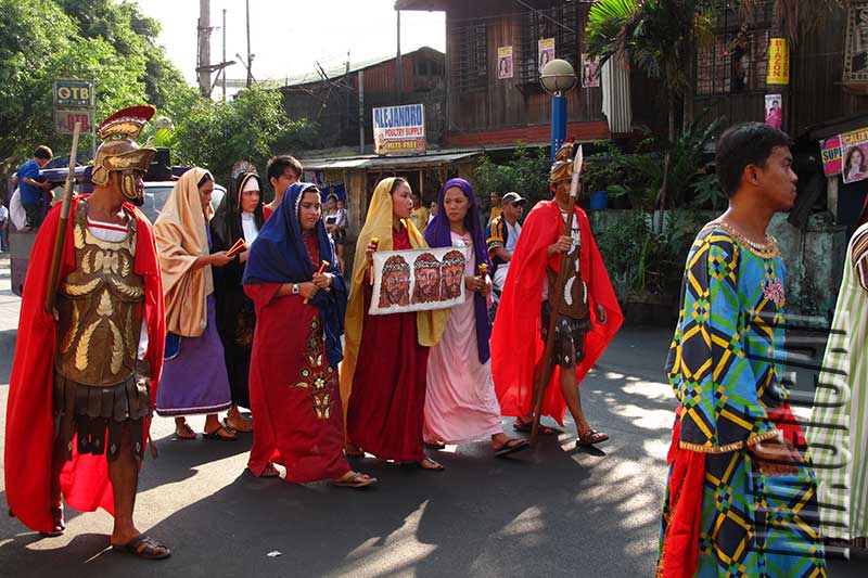 ThOuGhTs, iDeAs, oPiNiOnS, cHaTtEr: Street Senakulo