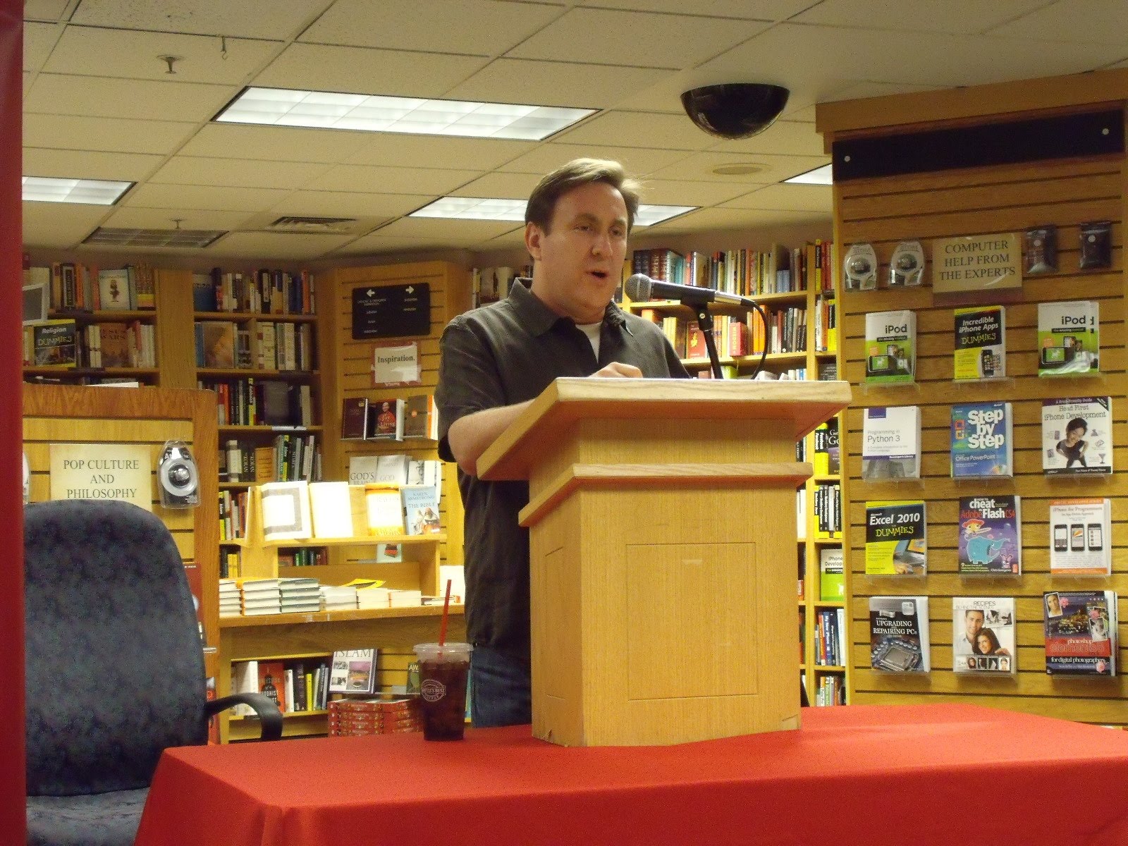 The New Dork Review of Books: An Evening With Jonathan Tropper