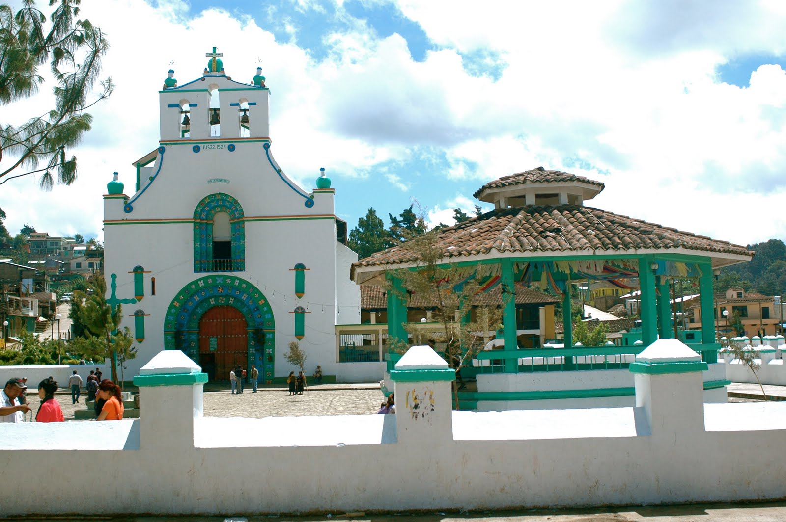 Artists Helping Artisans: Chamula