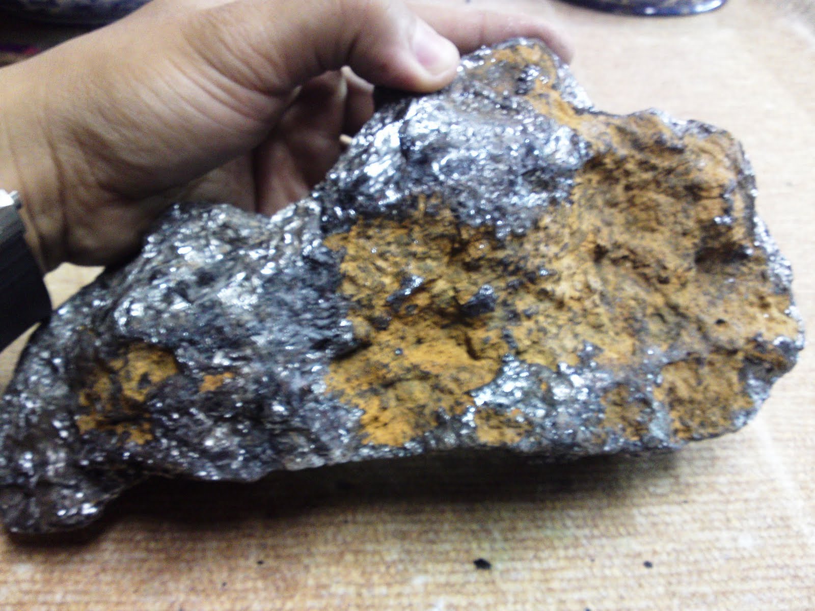 BLOG KOLEKSI MEGA MISTIK DAN ANTIK ANTARABANGSA: Smitsonite??? Raksa ...