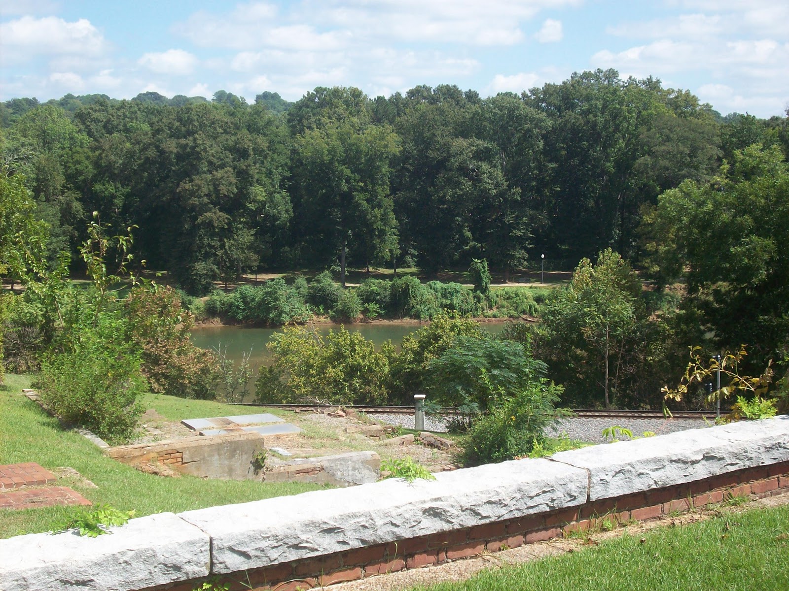 A Love of the Past: Historic Rose Hill Cemetery - Macon Georgia