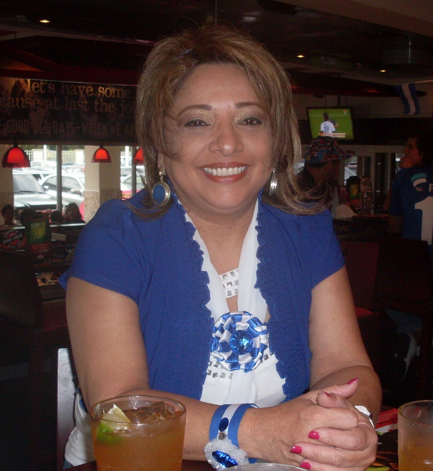 MAYRA NAVARRO: Túnel del tiempo