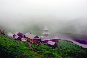 Kullu : Love being in Western Himalayas: Prashar Rishi Temple