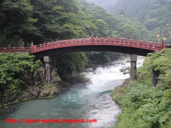 สะพานชินเคียว Shinkyo Sacred Bridge