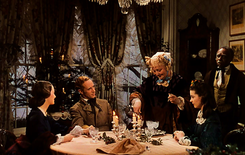 Cinematic Paradox: Top 10 movies I like to watch at Christmas time