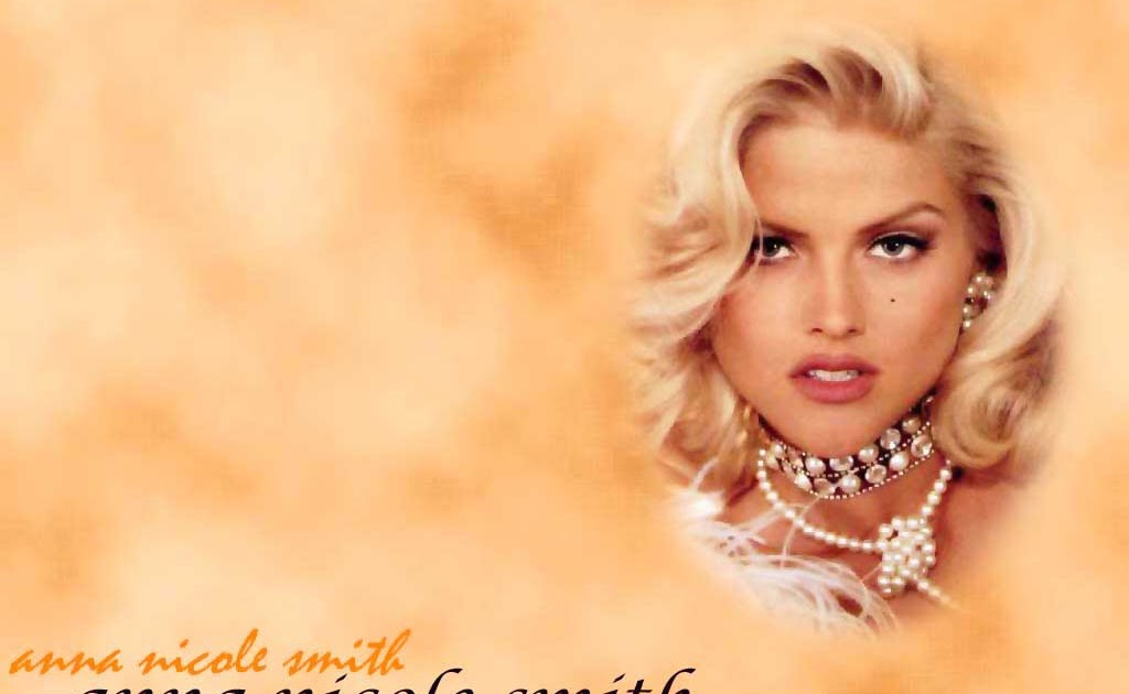 For Earth Below: Anna Nicole Smith sexy wallpapers