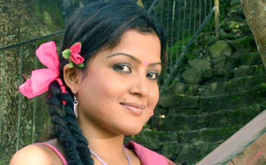 Nepal's first girl friendship magazine: Sexy Nepali Actress_Rekha Thapa
