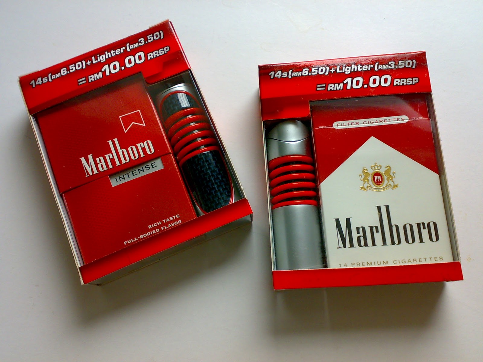 Cigarette Memoirs: Marlboro Intense looks great!