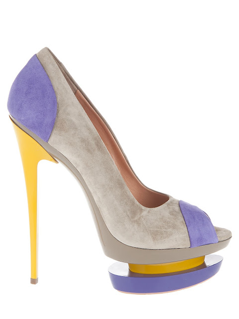 Drenched In Glam.: Vicious Footwork.