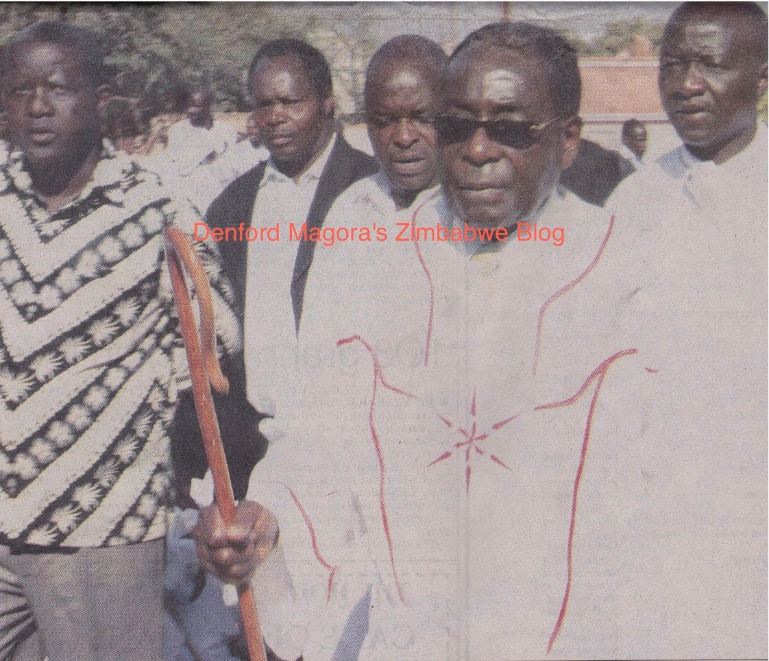Mugabe Dons Christian Sect Regalia, Elections Campaign Confirmed