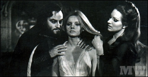 La Vida Invisible: Helga Line