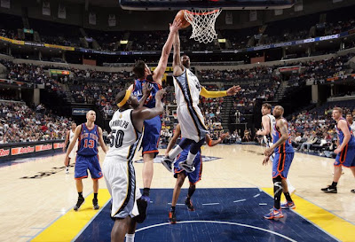 You Got Dunked On: 2009-2010 NBA Regular Season: O.J. Mayo Dunks On ...