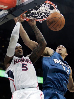 You Got Dunked On: 2010-2011 NBA Regular Season: Josh Smith Dunks On ...