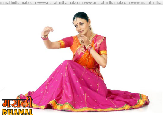 Marathi Actress: Sharvari Jamenis