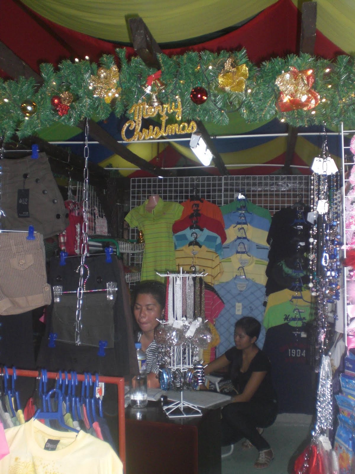 Tagaytay City: Fiesta Bazaar in Robinson's Tagaytay