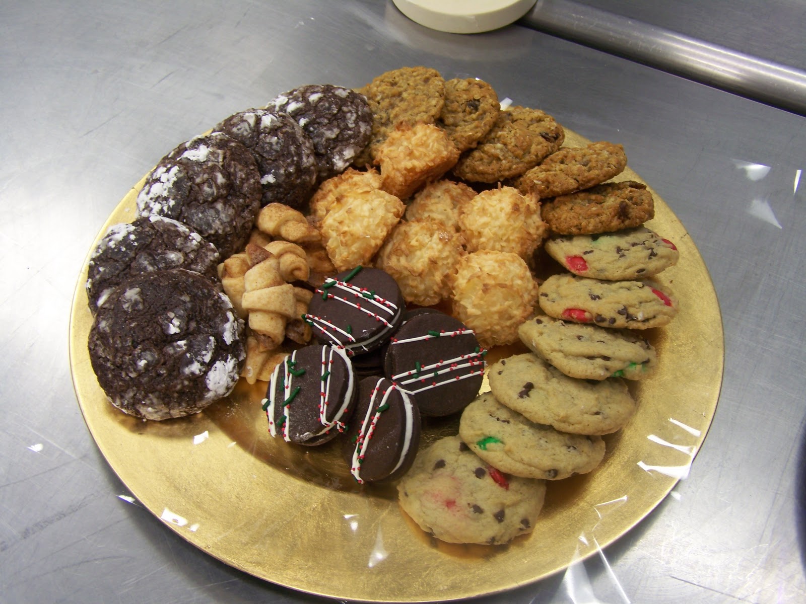 Dessert Works Bakery: Holiday Treats