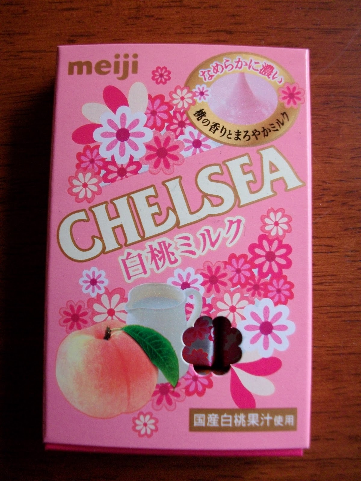 Tasty Japan: Meiji Chelsea White Peach Milk Candy 明治チェルシー白桃ミルクキャンディー