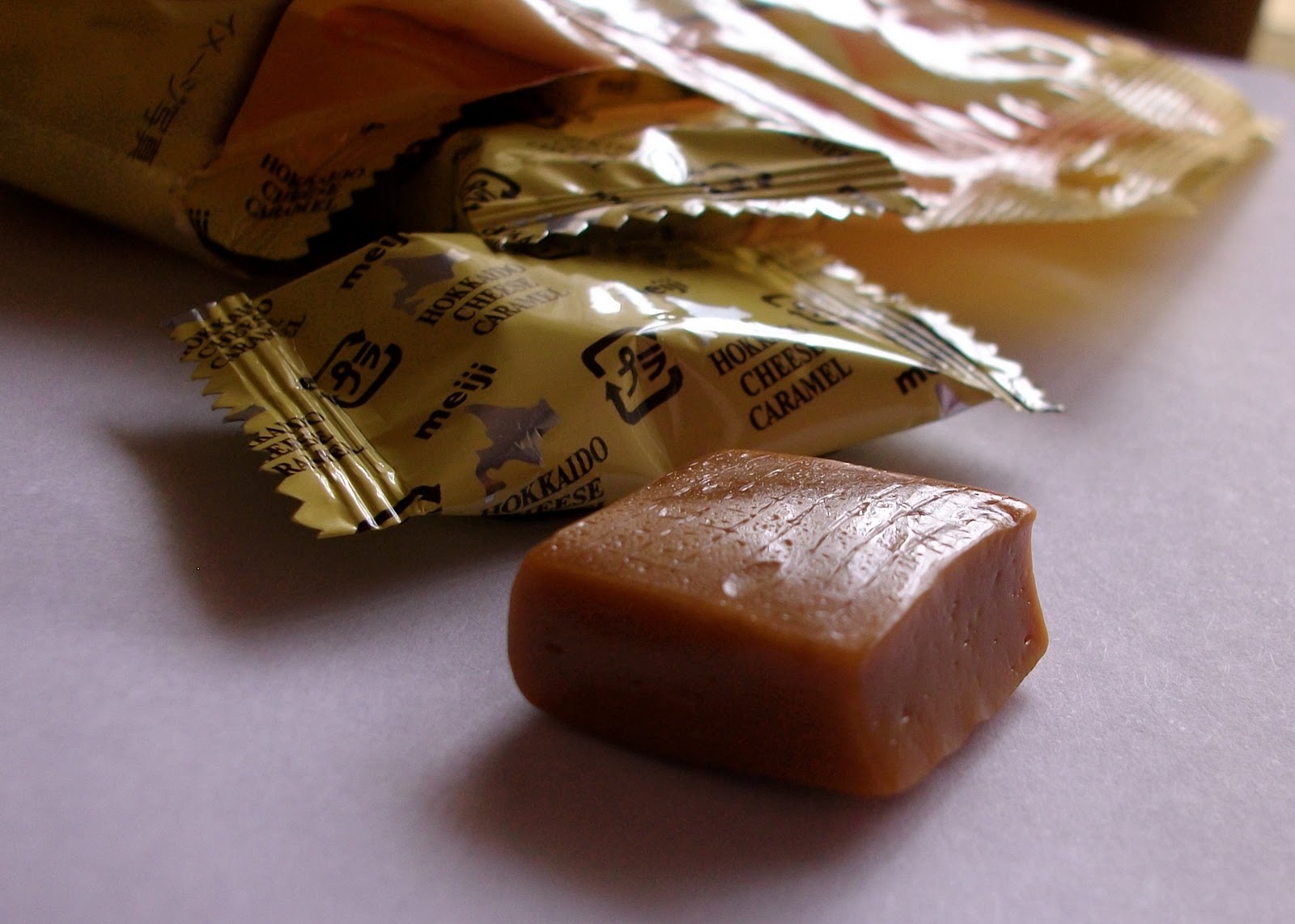 Tasty Japan: Meiji Hokkaido Cheese Caramel 明治北海道チーズキャラメル
