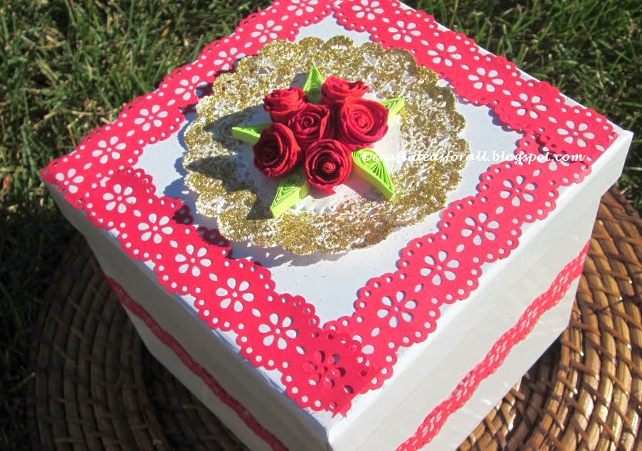 Craft Ideas for all: Holiday Theme Gift Box