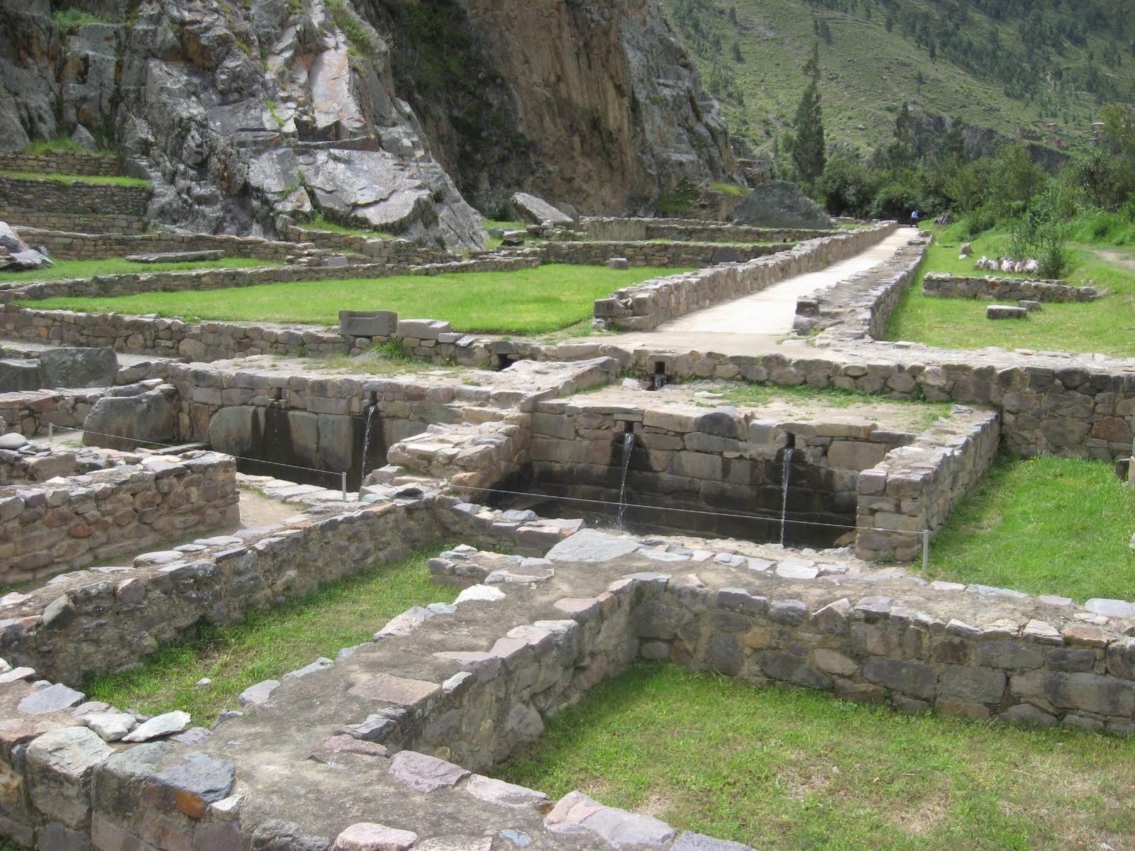 Wally's Excursion: Inca ruins, 2010