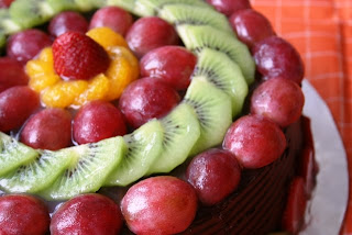 Joris' Kitchen: Chocolate Fruity Cake for Pastor's Birthday