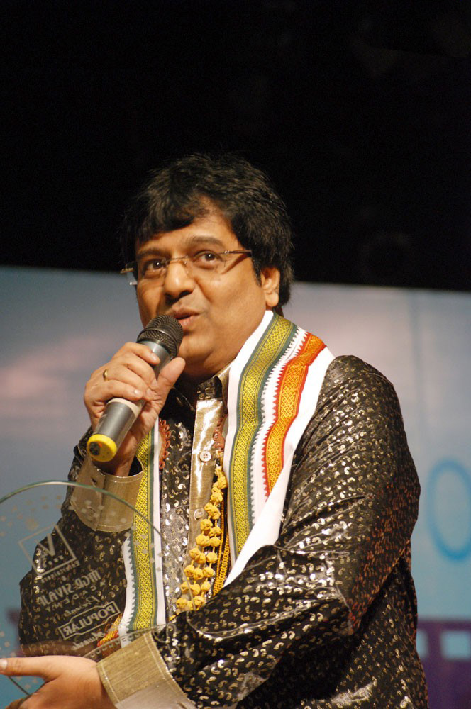 Raj TV and Popular Cine awards function pictures | Updates of South India