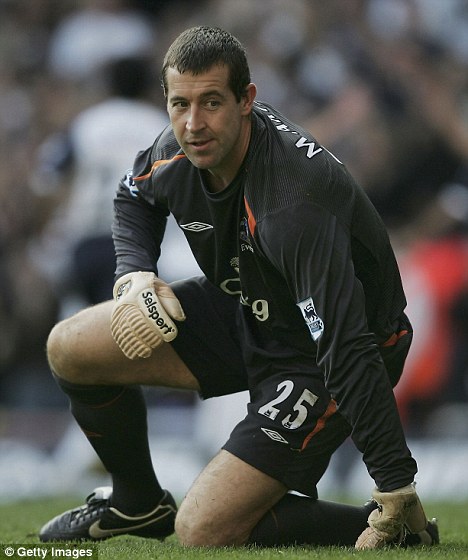 Football Home: Nigel Martyn best GoalKeaper