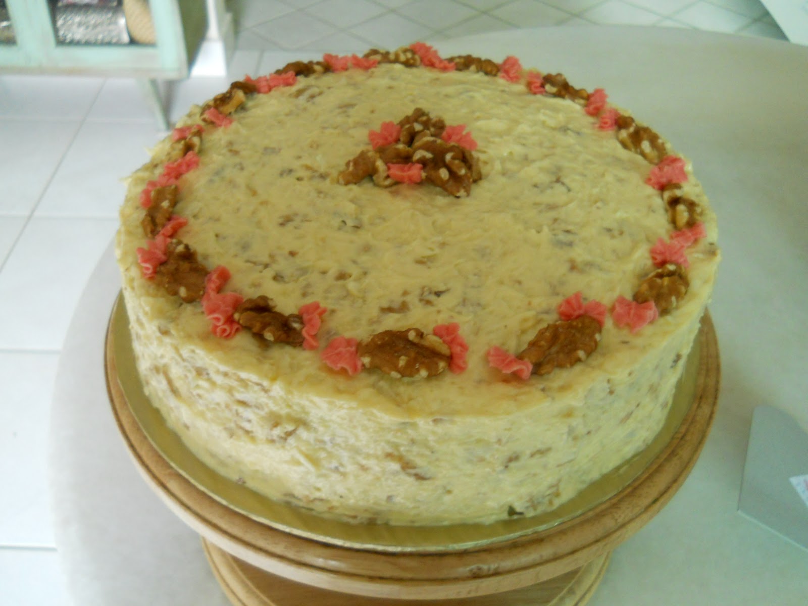 THE BEST CAKES IN TOWN: RED VELVET CAKE with Hawaiian Coconut & Walnut ...