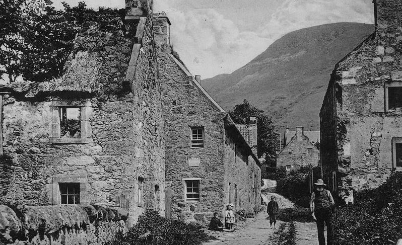 Tour Scotland: Old Photograph Kinnesswood Perthshire Scotland