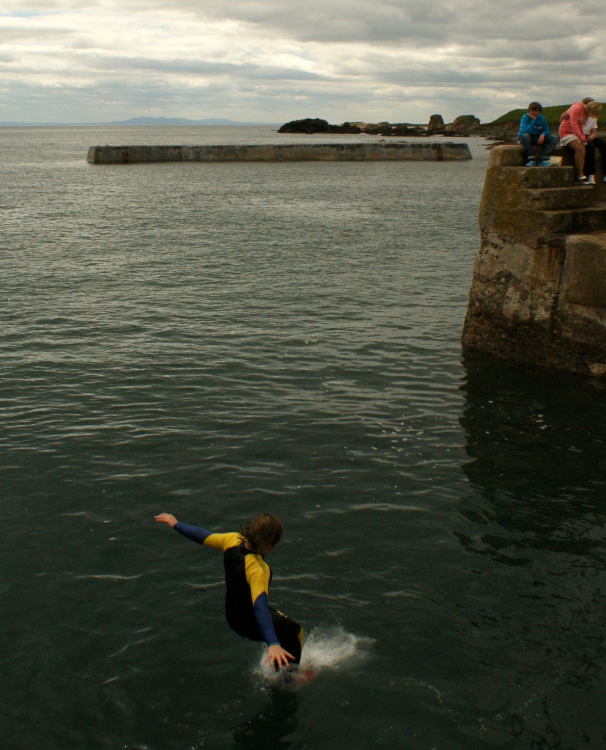 Tour Scotland: June 12th Photograph Pier Diving Scotland