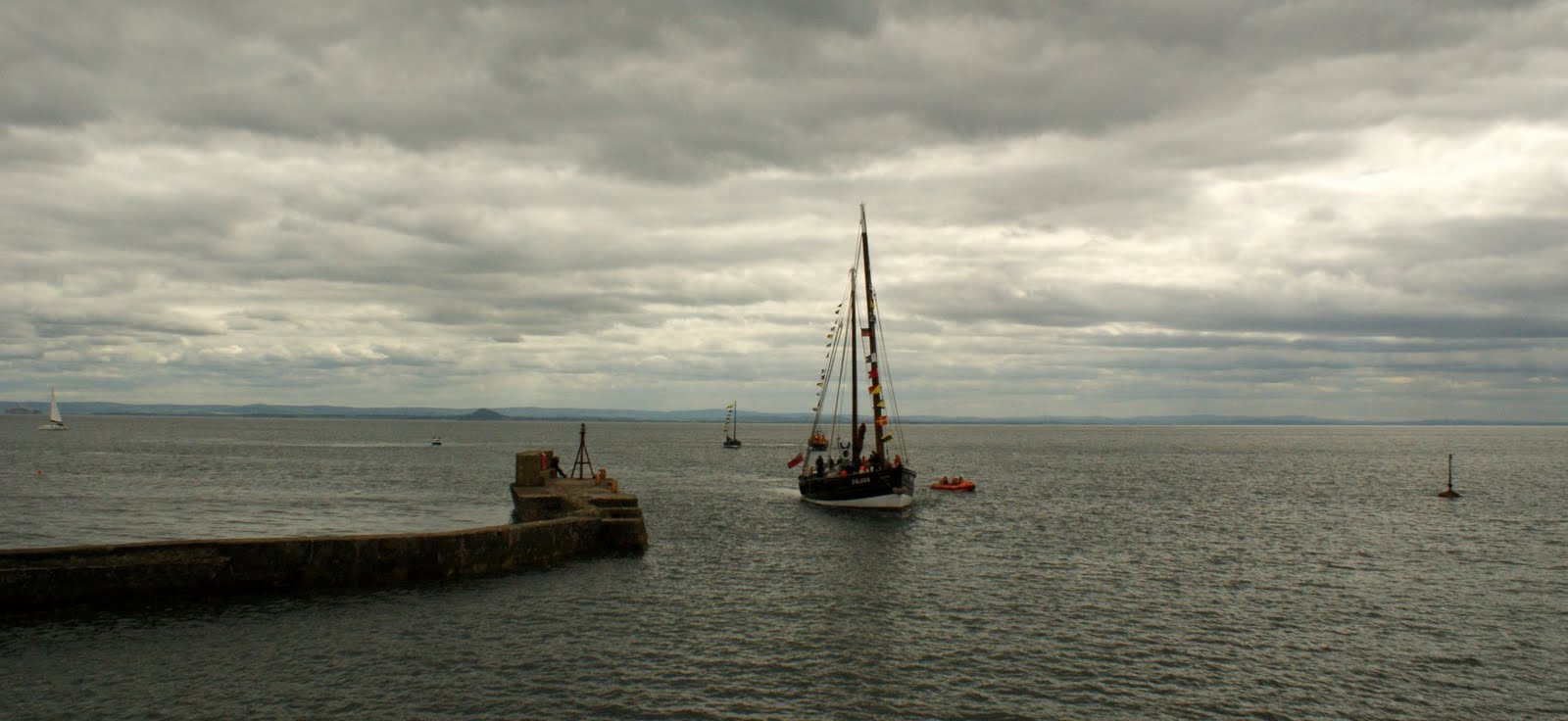 Tour Scotland: June 12th Photograph Reaper Scotland