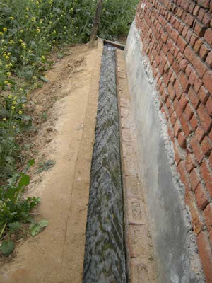 INDIAN VILLAGERS FIGHT POOR WATER SERVICES BY DESIGNING THEIR OWN ...