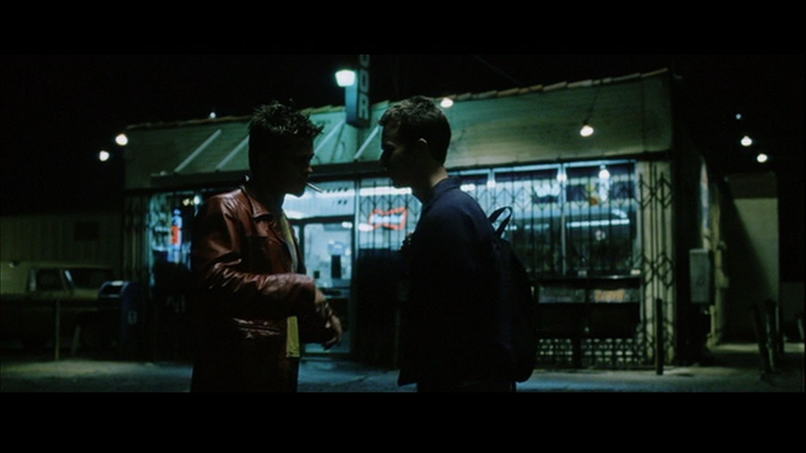 Ezra's Blog of Cool: Cool CINEMATOGRAPHY - Fight Club