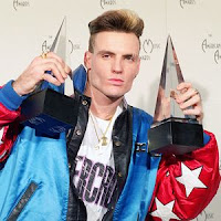 Shane's EMS3AO Media Studies Blog: Vanilla Ice's "Ice Ice Baby" vs ...