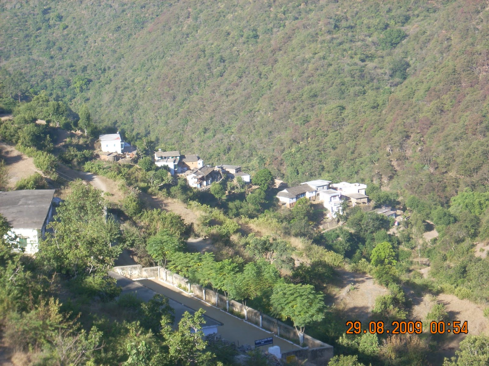 Villages and towns of Uttaranchal: Uttaranchal Village: Kyard, Pauri ...